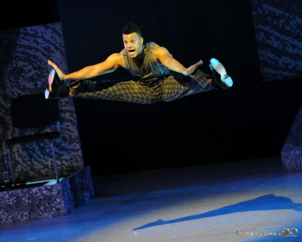 Broadway in Chicago RIVERDANCE 25th ANNIVERSARY SHOW