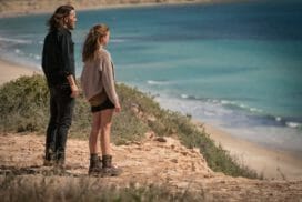 UPRIGHT Films Review - A Charming And Upbeat Australian Road Trip